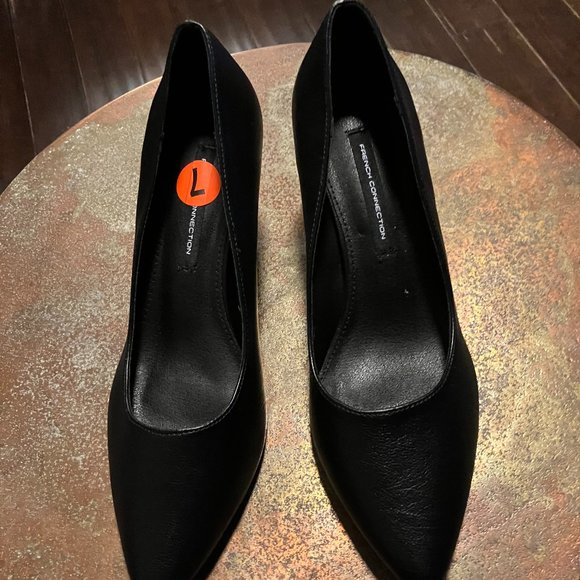French Connection | Shoes | New French Connection Pump Kitten Heels ...